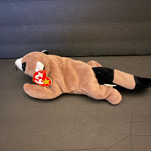 Ty | Toys | Ty Beanie Babies Ringo The Raccoon | Poshmark